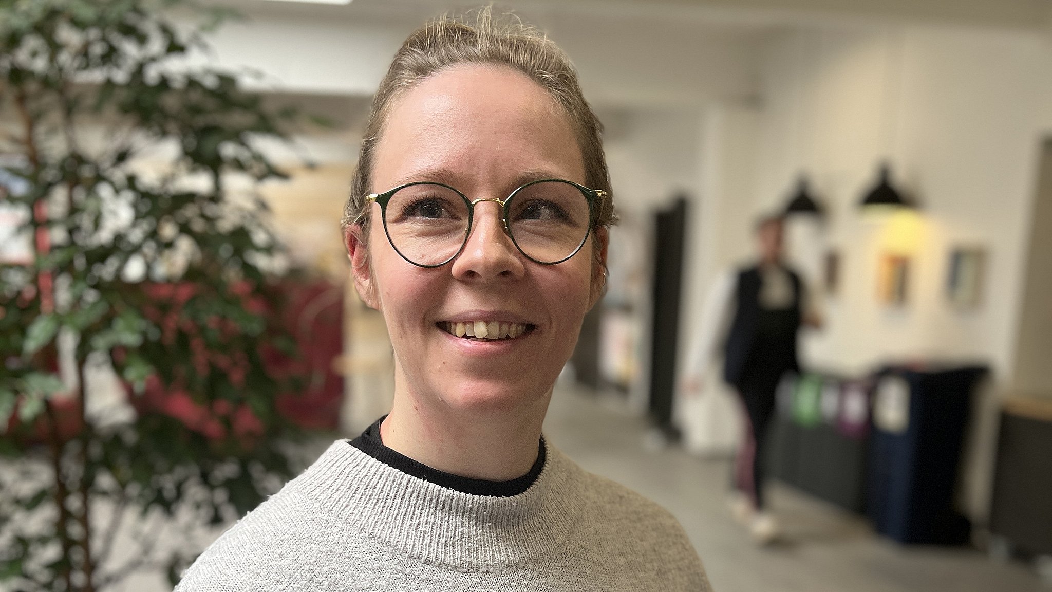 De sagde, at hun skulle arbejde i bikini - alligevel vil Anne Sofie have flere kvinder ind i ...